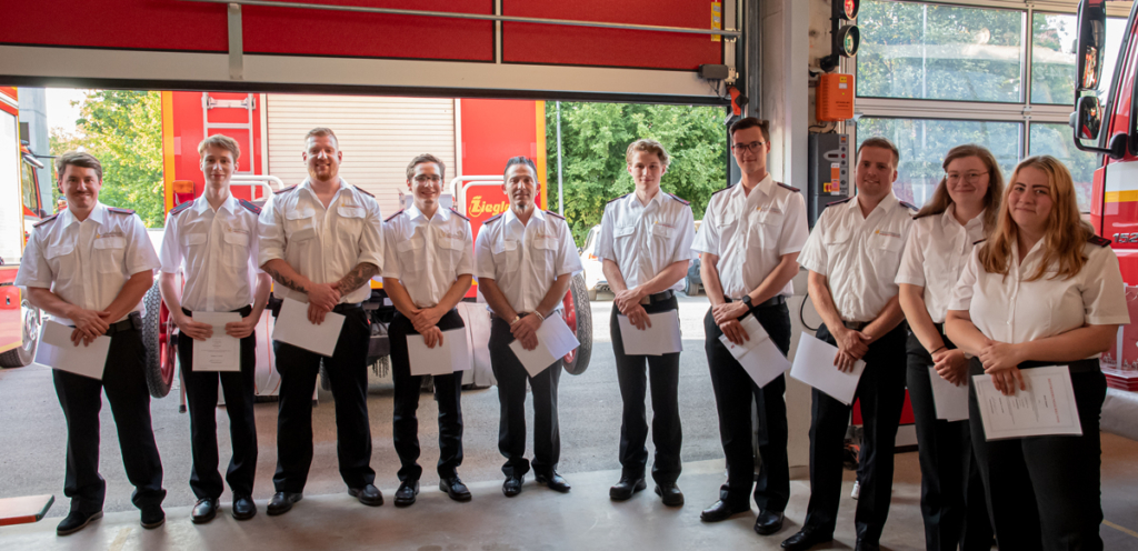 Beförderungen und Ehrungen 2022 – FREIWILLIGE FEUERWEHR WEINGARTEN